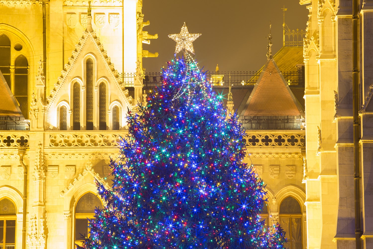 Iconic Christmas Markets | US Tours Voyages